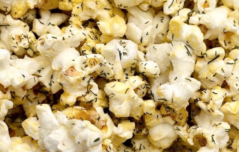Dill Pickle Popcorn