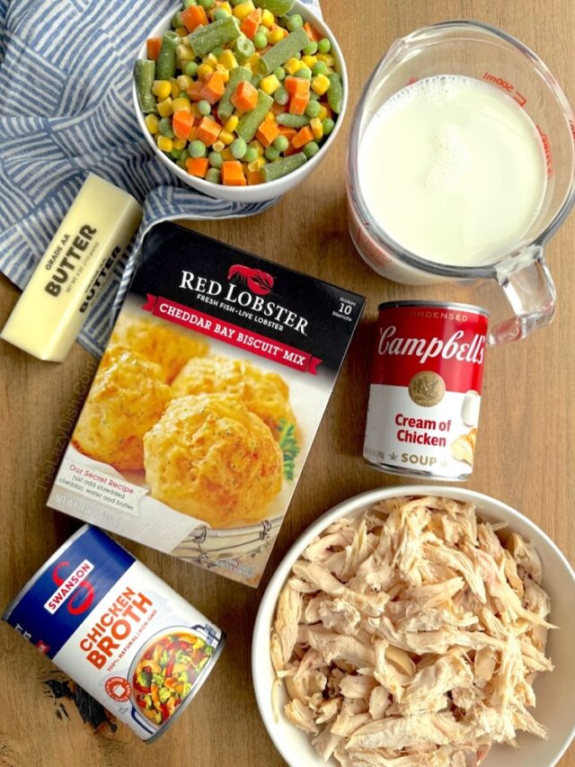 Easy Chicken Cobbler Dinner Casserole (Made with Red Lobster Biscuit Mix)